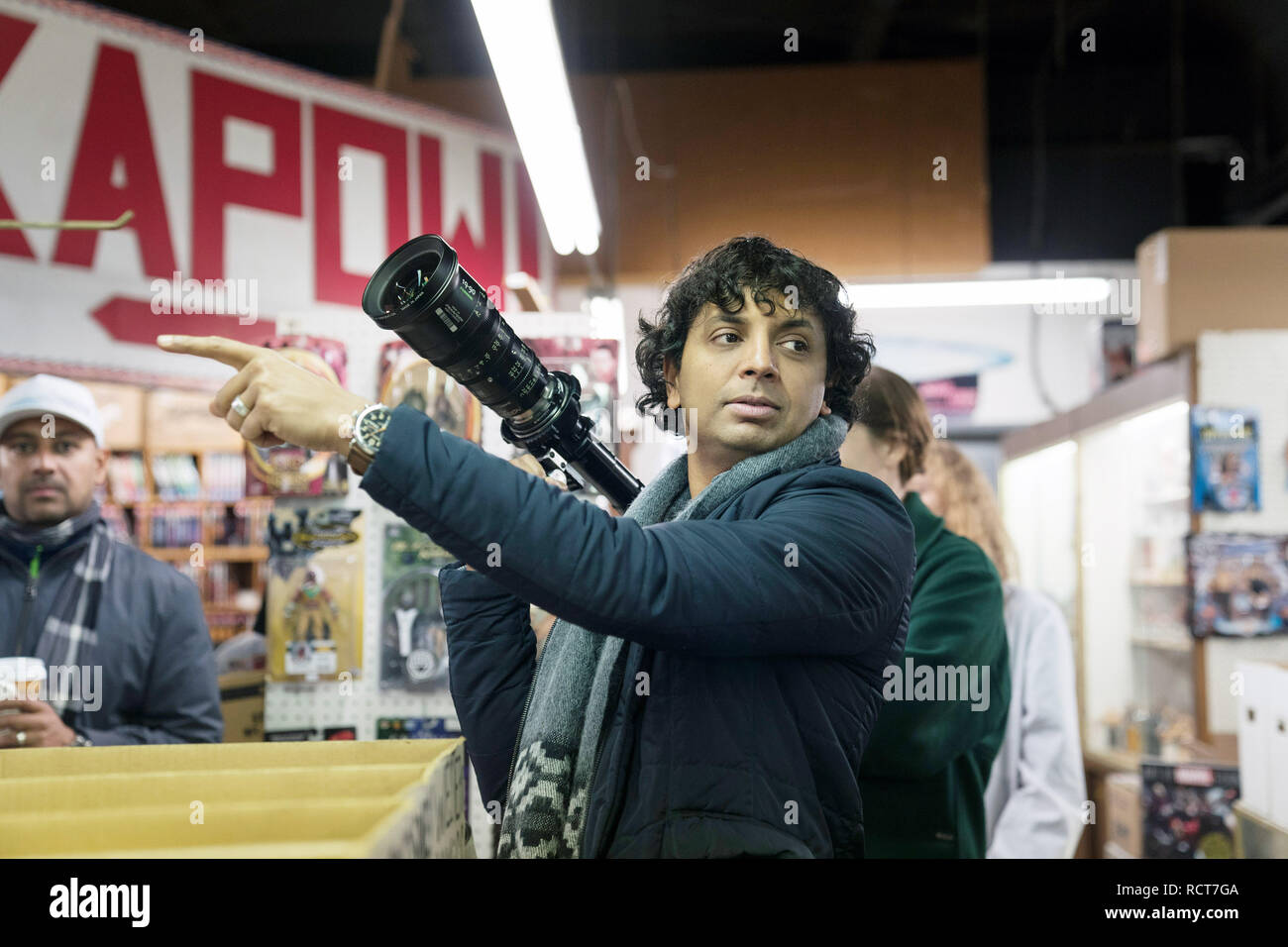 GLASS, director M. Night Shyamalan (center), on set, 2019. ph: Jessica ...