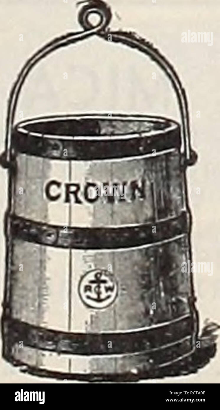 Cedar buckets hi-res stock photography and images - Alamy