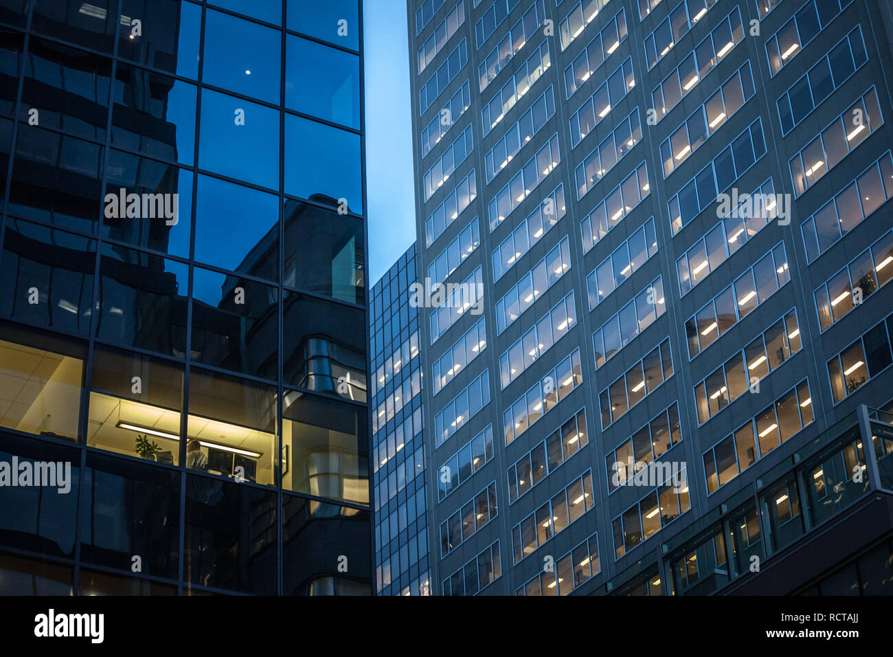 Worker office quebec hi-res stock photography and images - Alamy