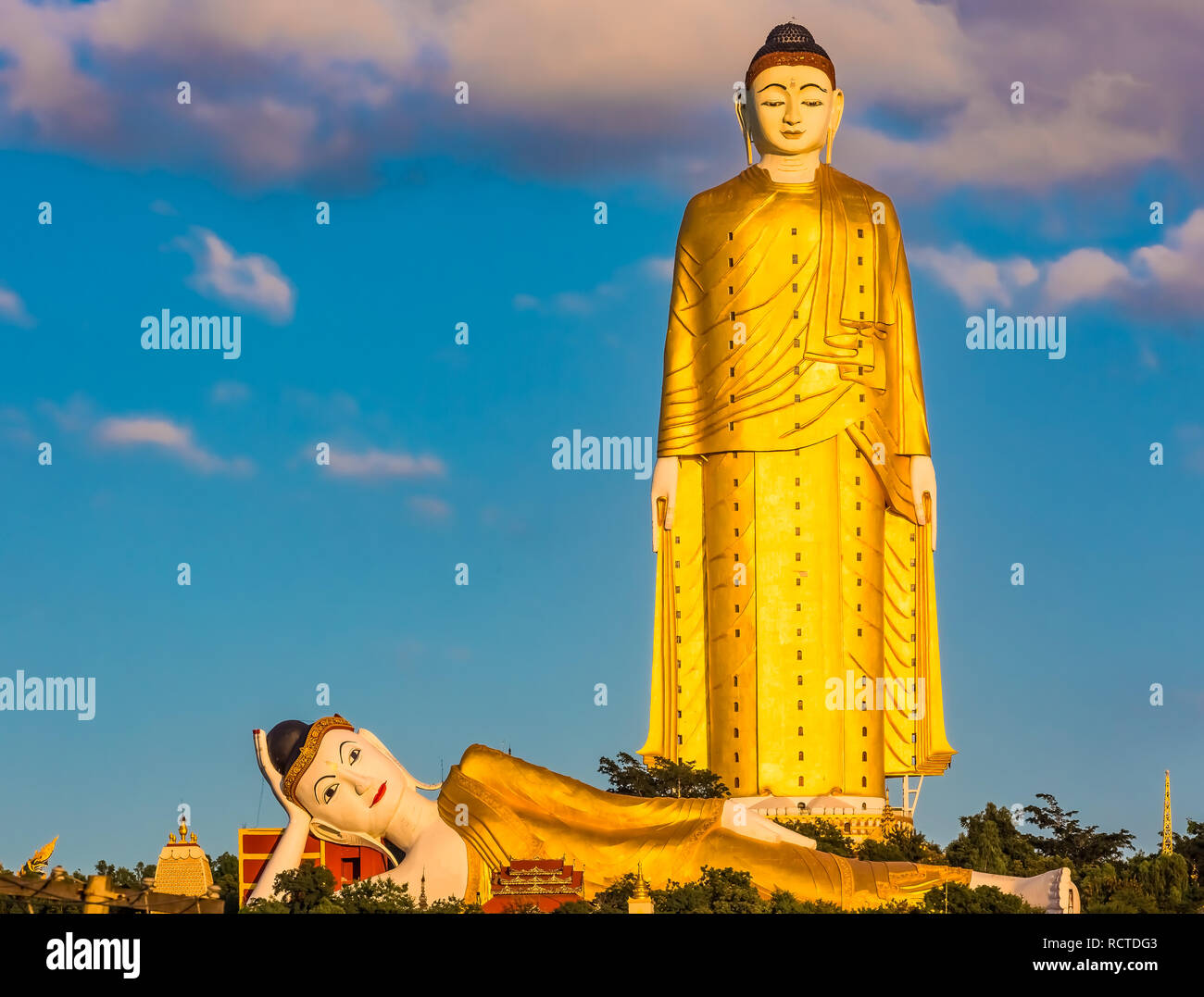 Myanmar historic landmarks hi-res stock photography and images - Alamy