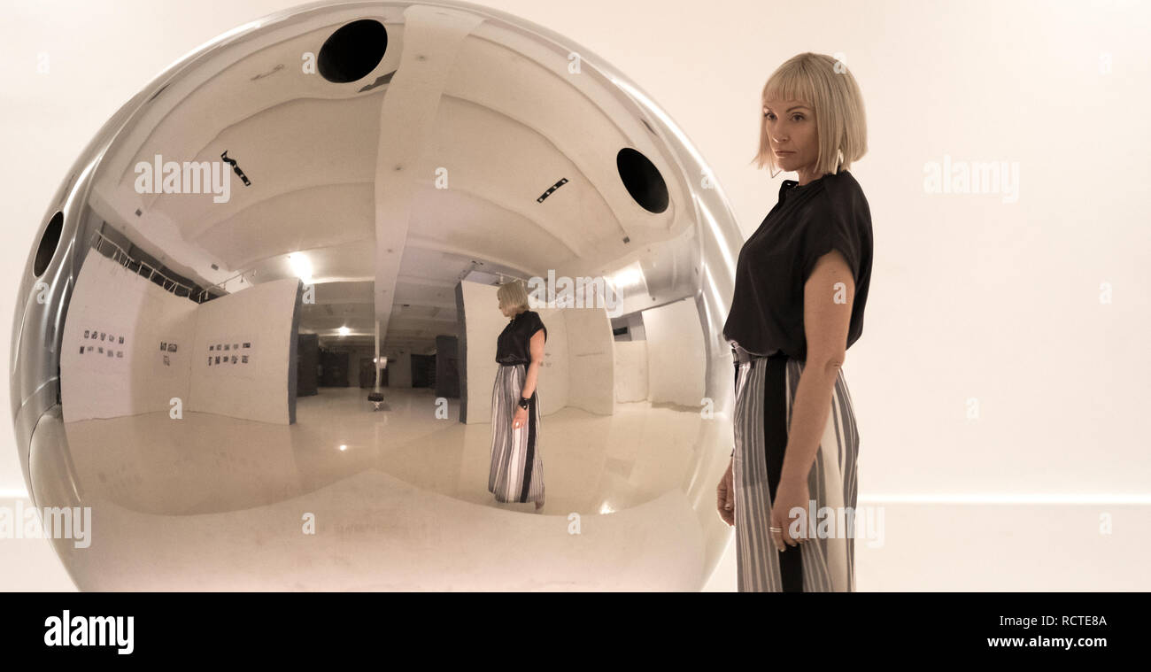 VELVET BUZZSAW, Toni Collette, 2019. photo: Claudette Barius ...