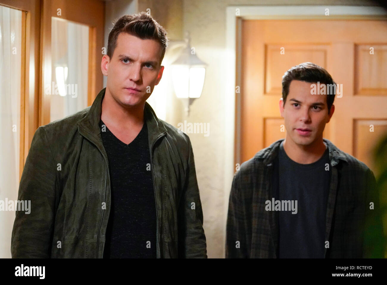 CRAZY EX-GIRLFRIEND, (from left): Scott Michael Foster, Skylar Astin in ...