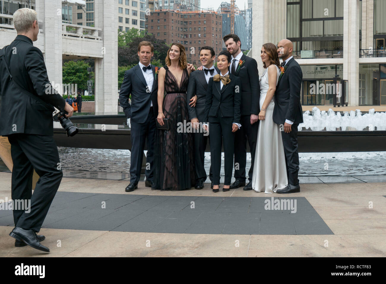FRIENDS FROM COLLEGE, (l to r): Nat Faxon, Cobie Smulders, Fred Savage ...