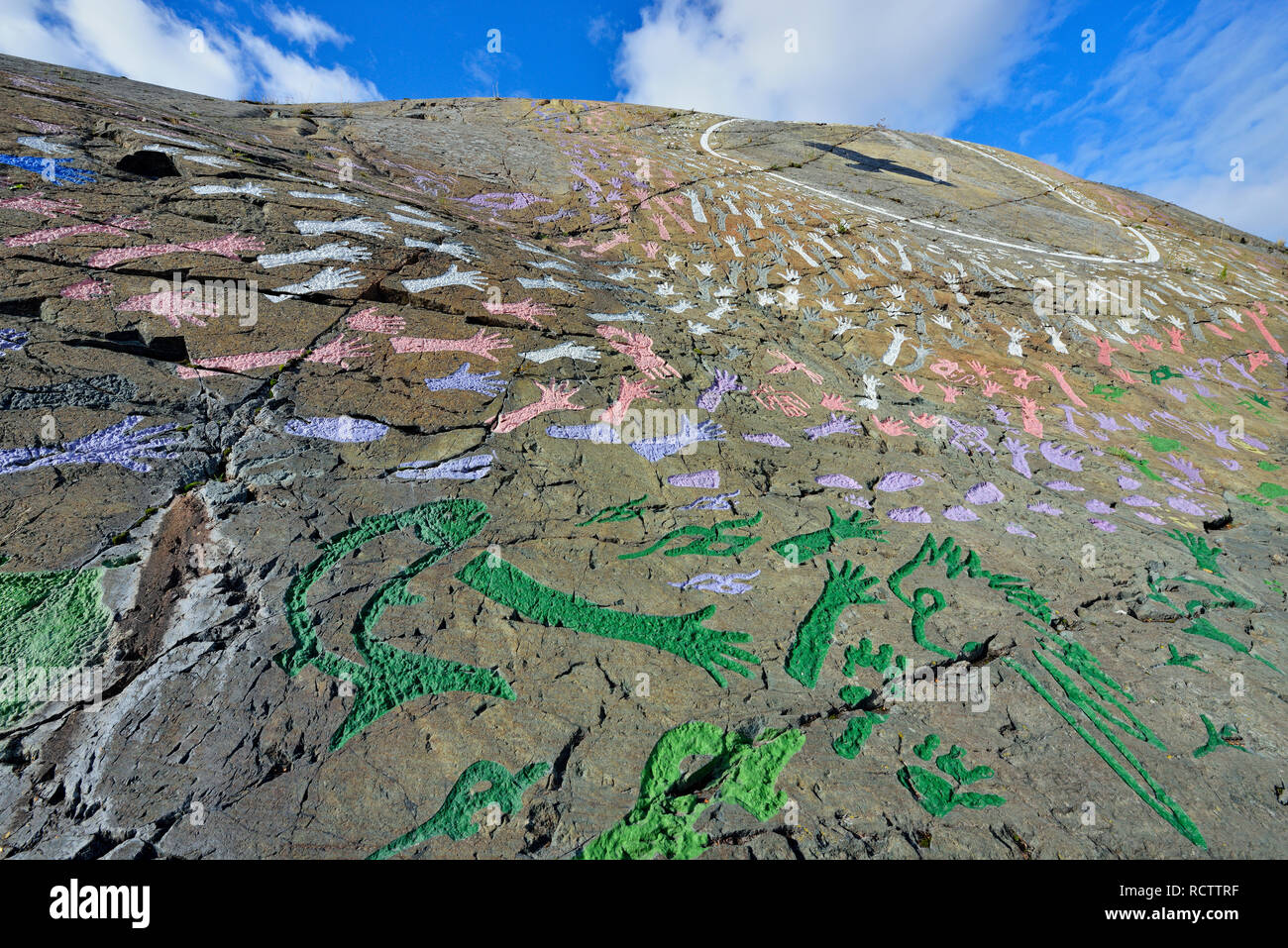 Aboriginal rock art landscape hi-res stock photography and images - Alamy