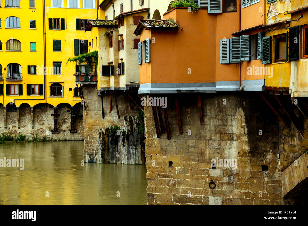 Stradling High Resolution Stock Photography and Images - Alamy