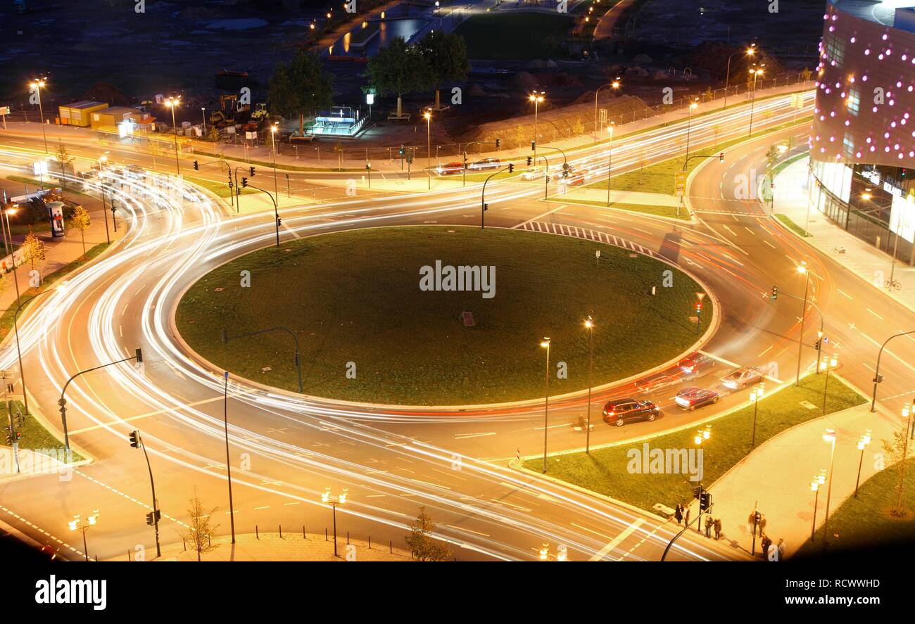 Vehicles light trails hi-res stock photography and images - Alamy