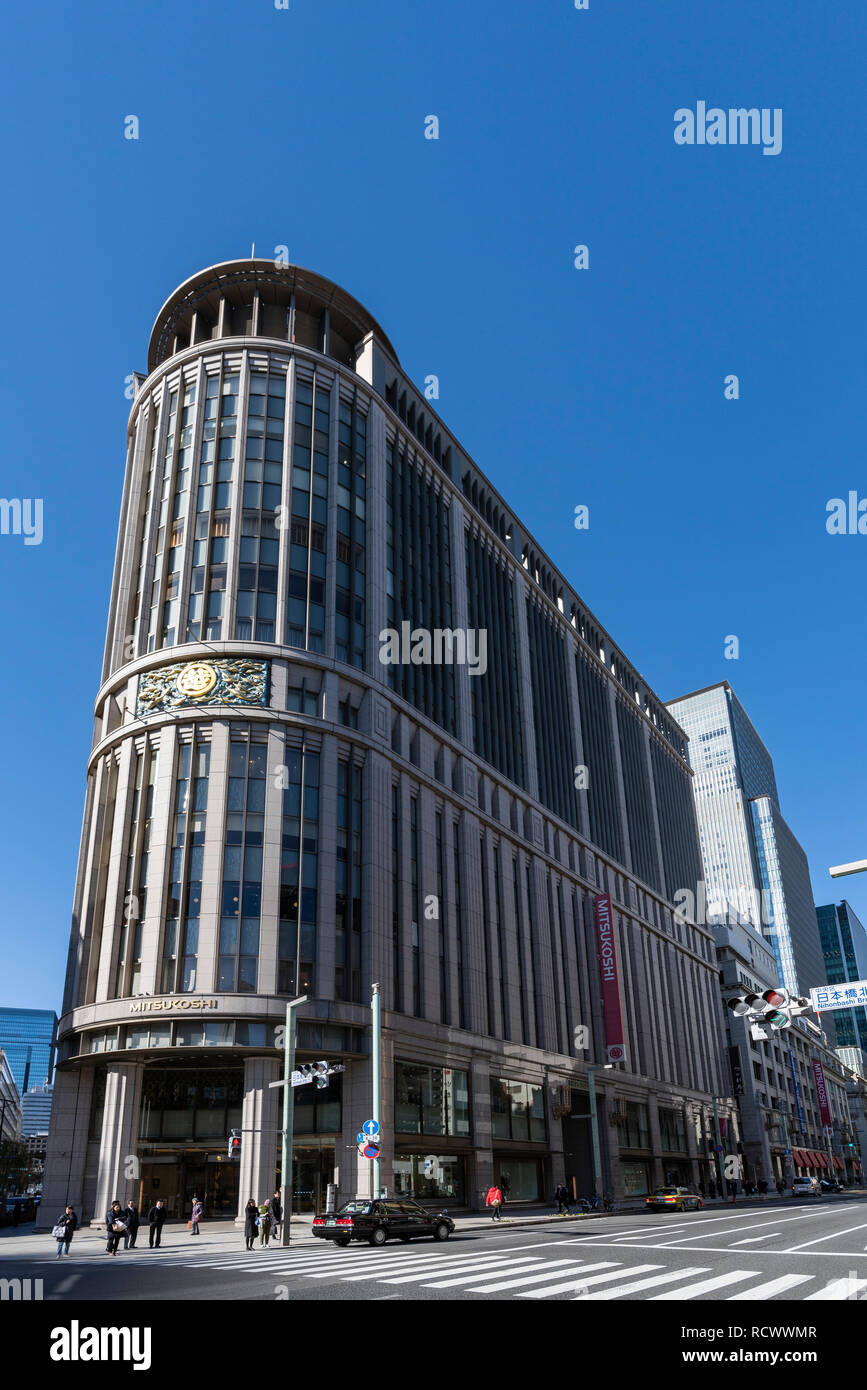 Mitsukoshi nihonbashi hi-res stock photography and images - Alamy
