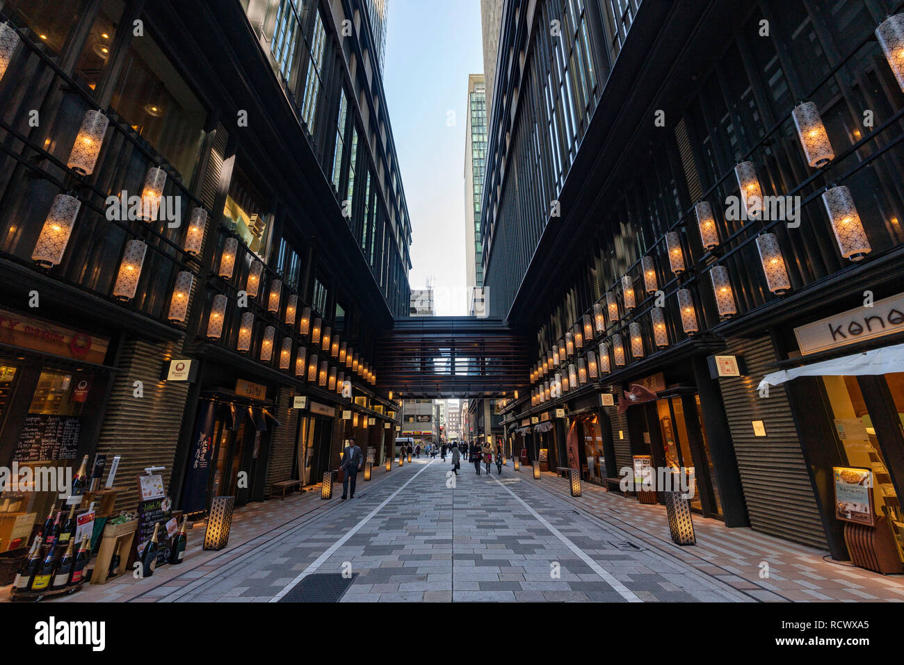 Coredo tokyo hi-res stock photography and images - Alamy