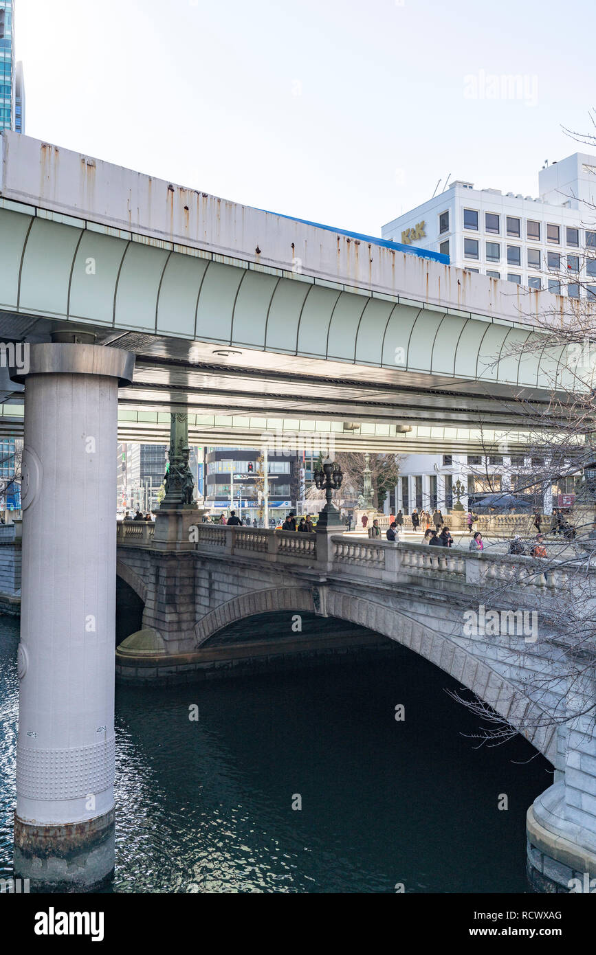 Tokyo bridge nihon hi-res stock photography and images - Alamy