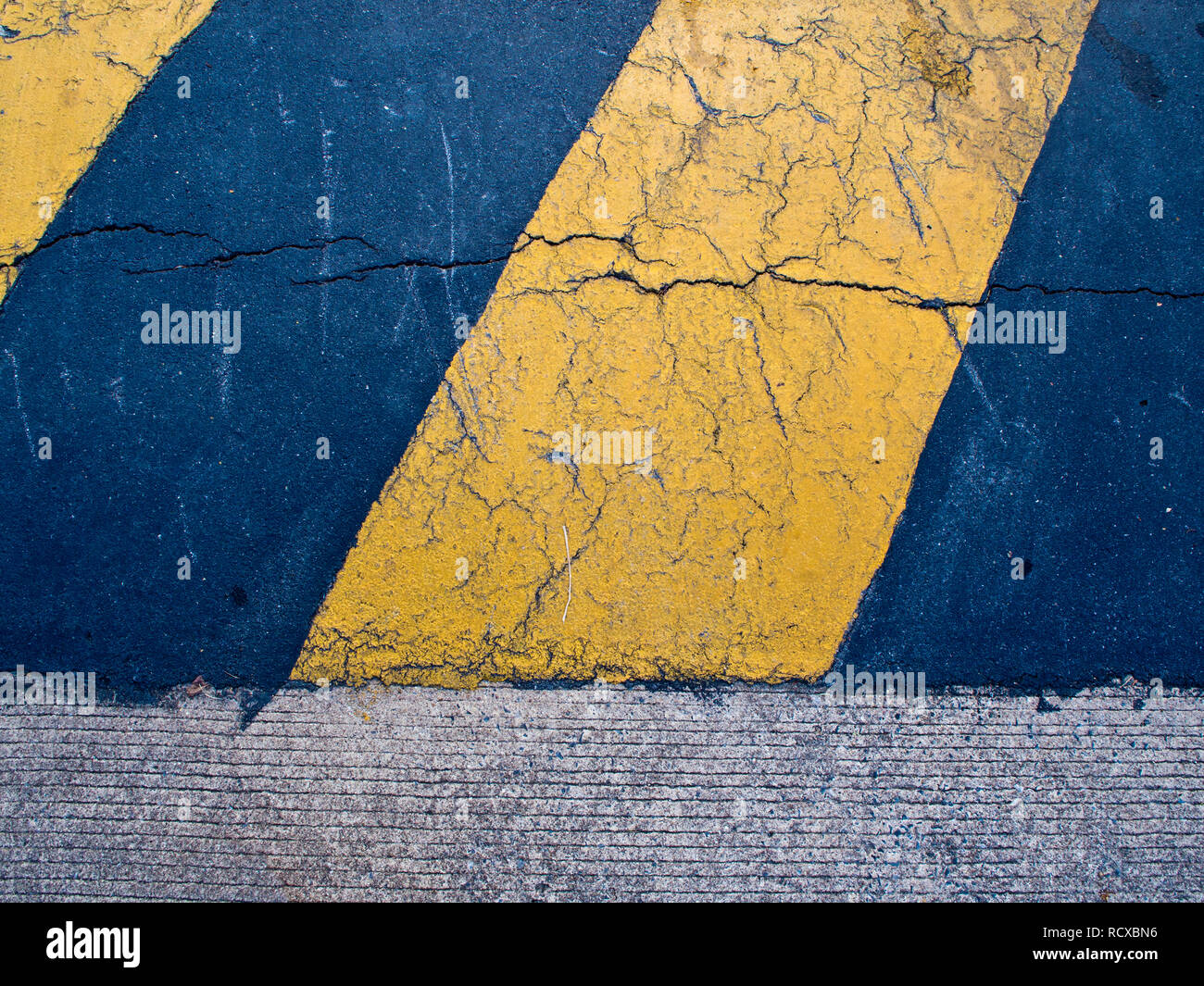 Color sign of Speed hump Stock Photo - Alamy