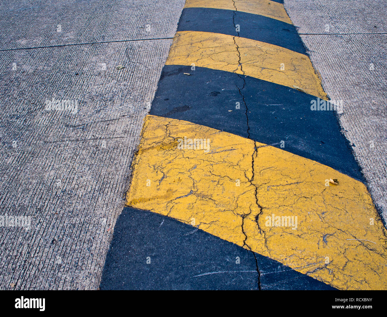 Caution speed ramp sign speed hi-res stock photography and images - Alamy