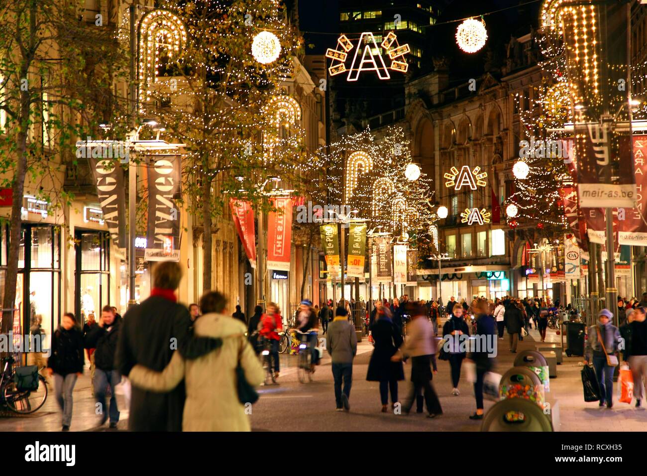 Antwerp belgium meir shopping street hi-res stock photography and ...