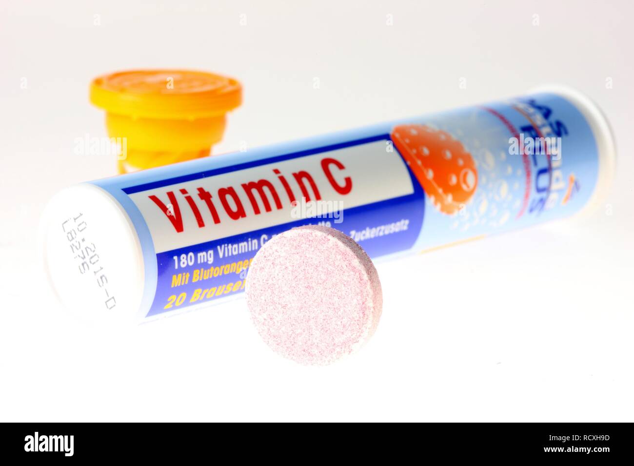 Vitamin C fizzy tablets Stock Photo - Alamy