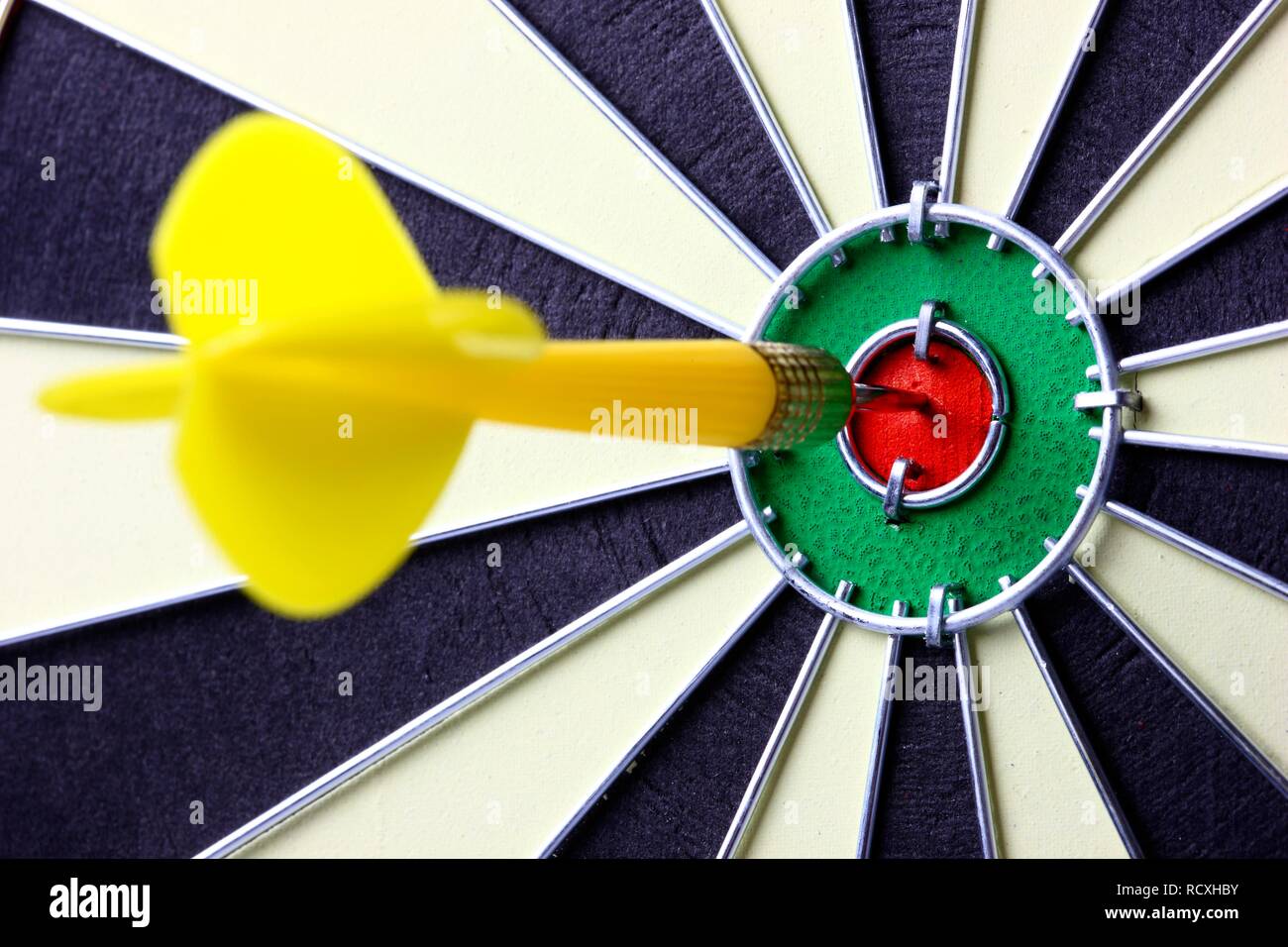 Dartboard dart game throwing darts hi-res stock photography and images ...