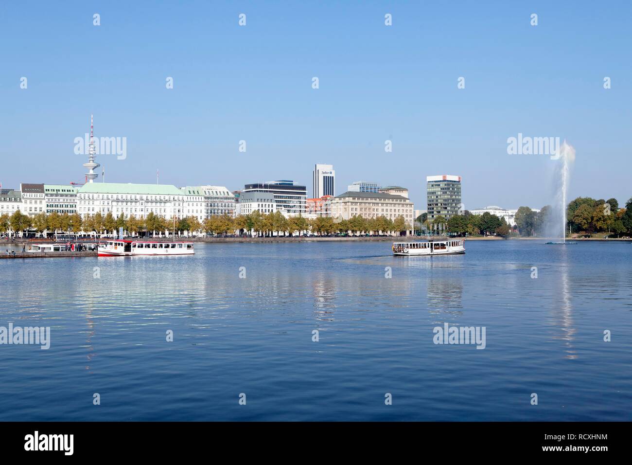Alster lake hamburg germany hi-res stock photography and images - Alamy