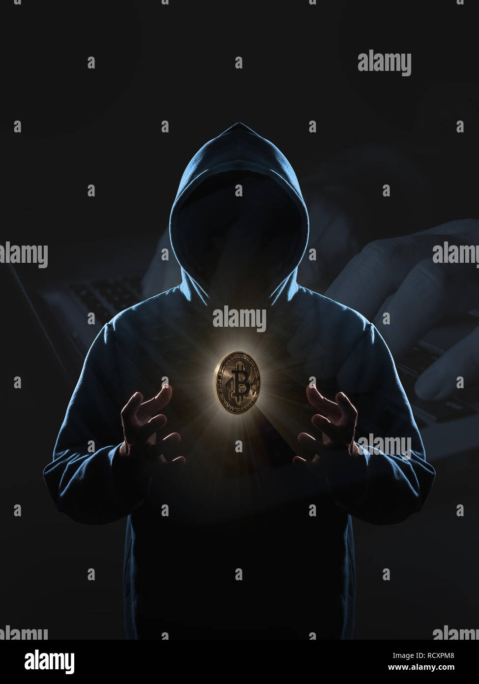 Gold floating system hi-res stock photography and images - Alamy