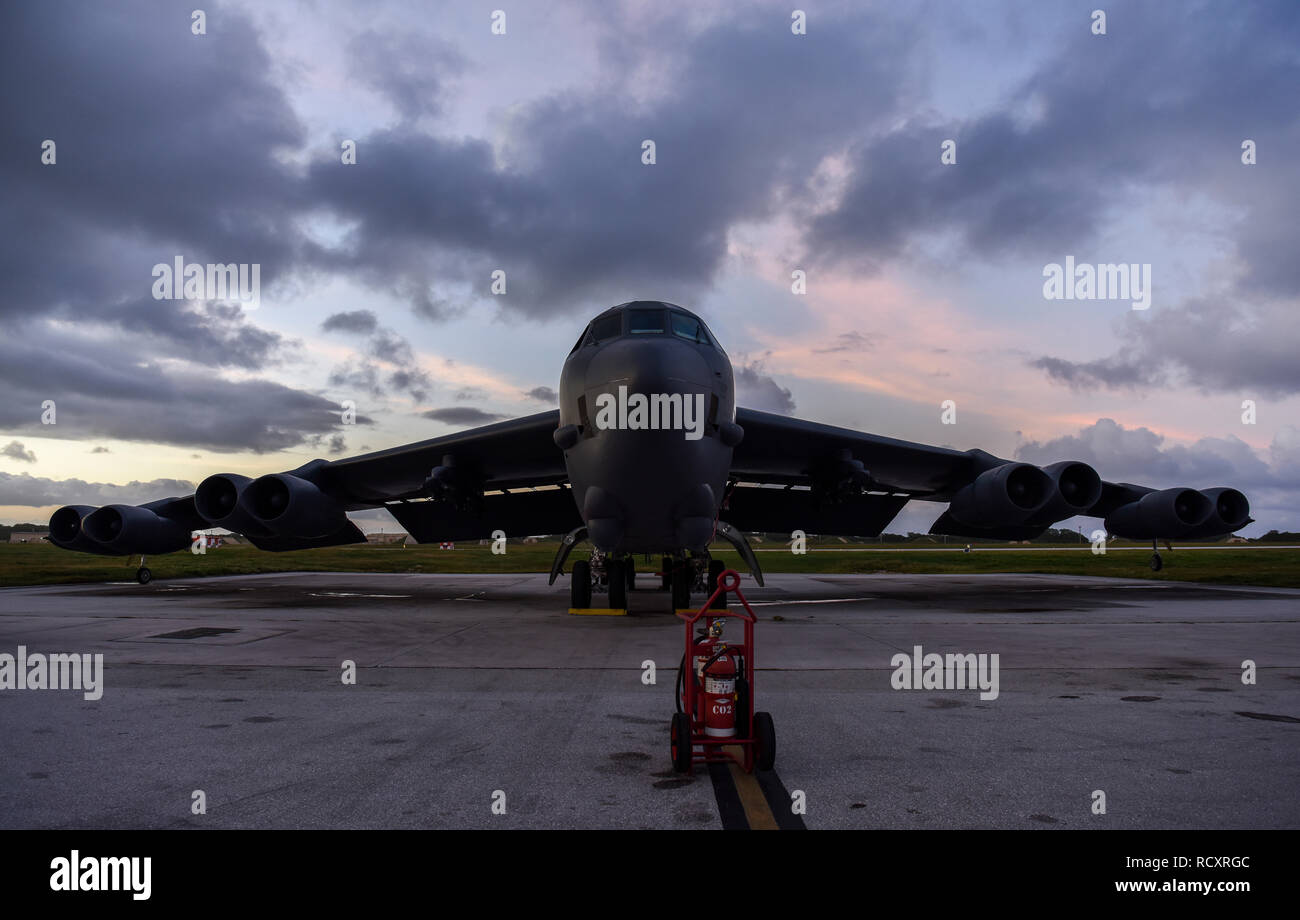 A B-52 Stratofortress bomber from the 5th Bomb Wing at Minot Air Force ...