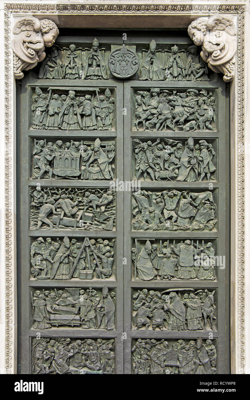 Bronze doors of Milan's cathedral Duomo di Milano Stock Photo - Alamy