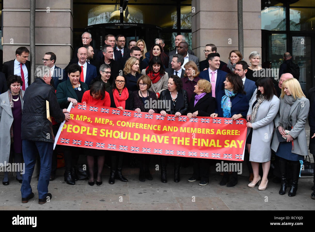 Group labour mps hi-res stock photography and images - Alamy