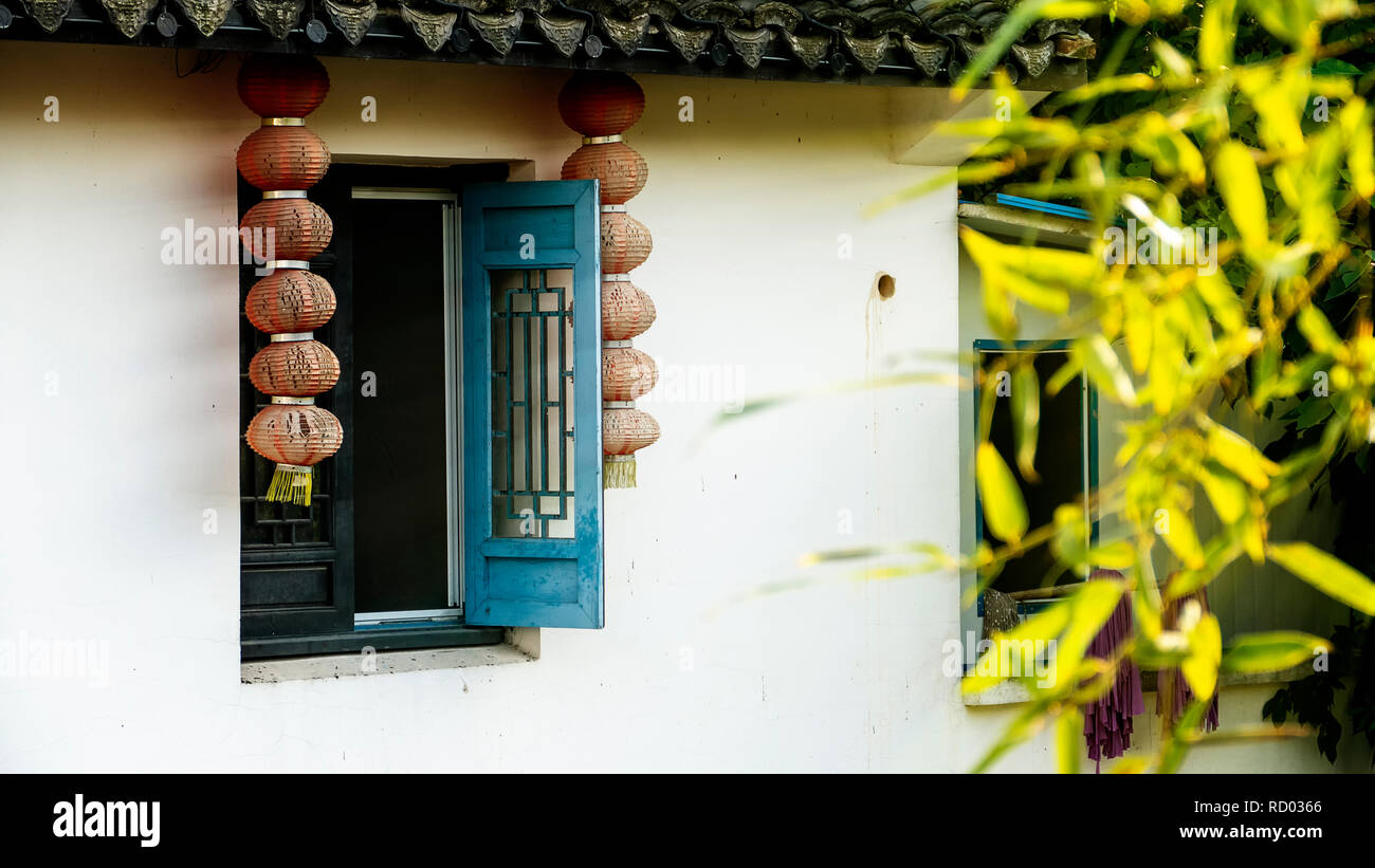 The Old Chinese Wall and Wooden Window Stock Photo - Alamy