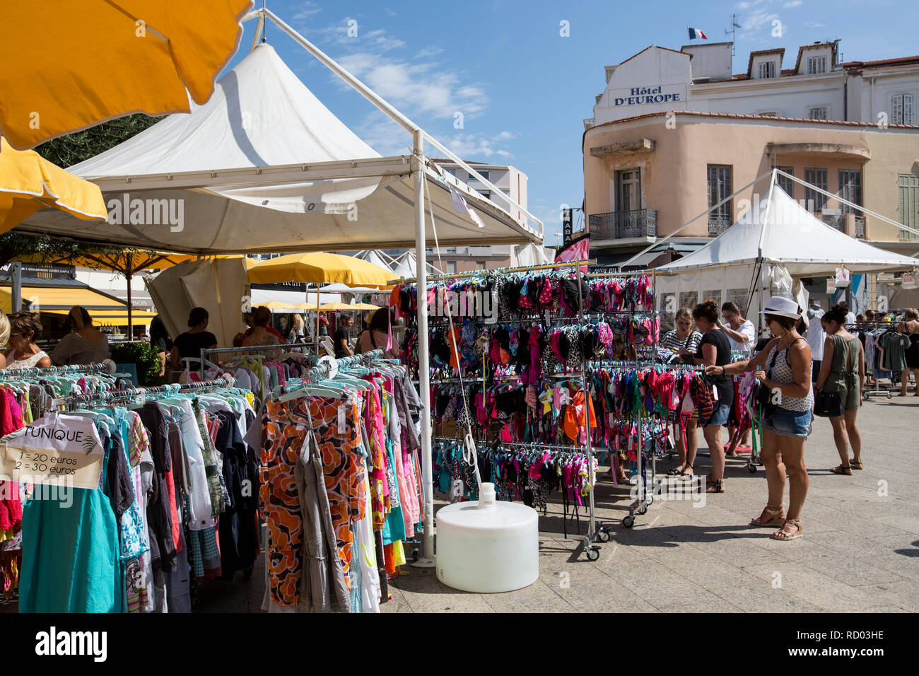 Saint-Raphaël, resort town on the Côte d'Azur, in southeastern France ...