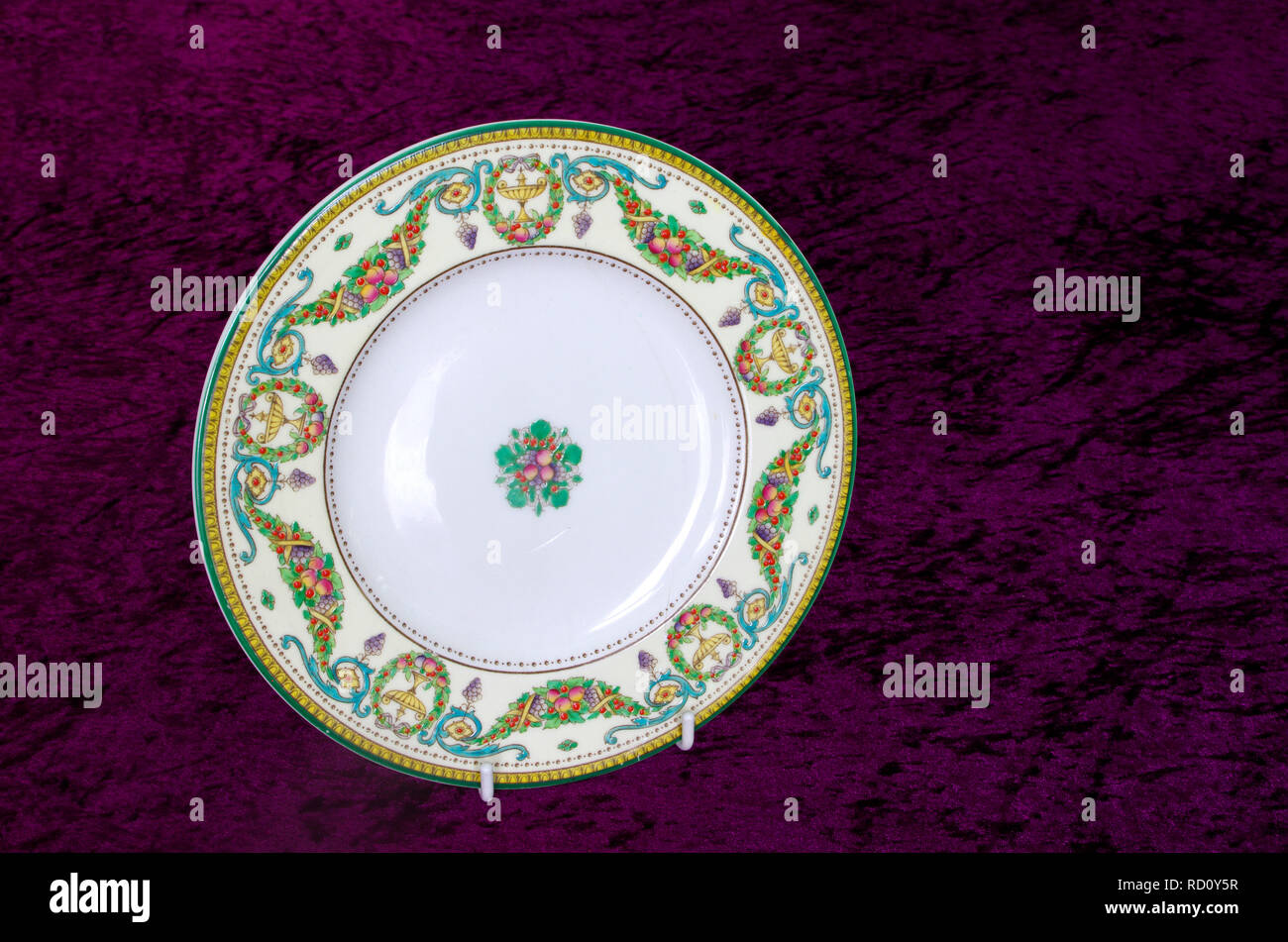 Royal worcester windsor hi-res stock photography and images - Alamy