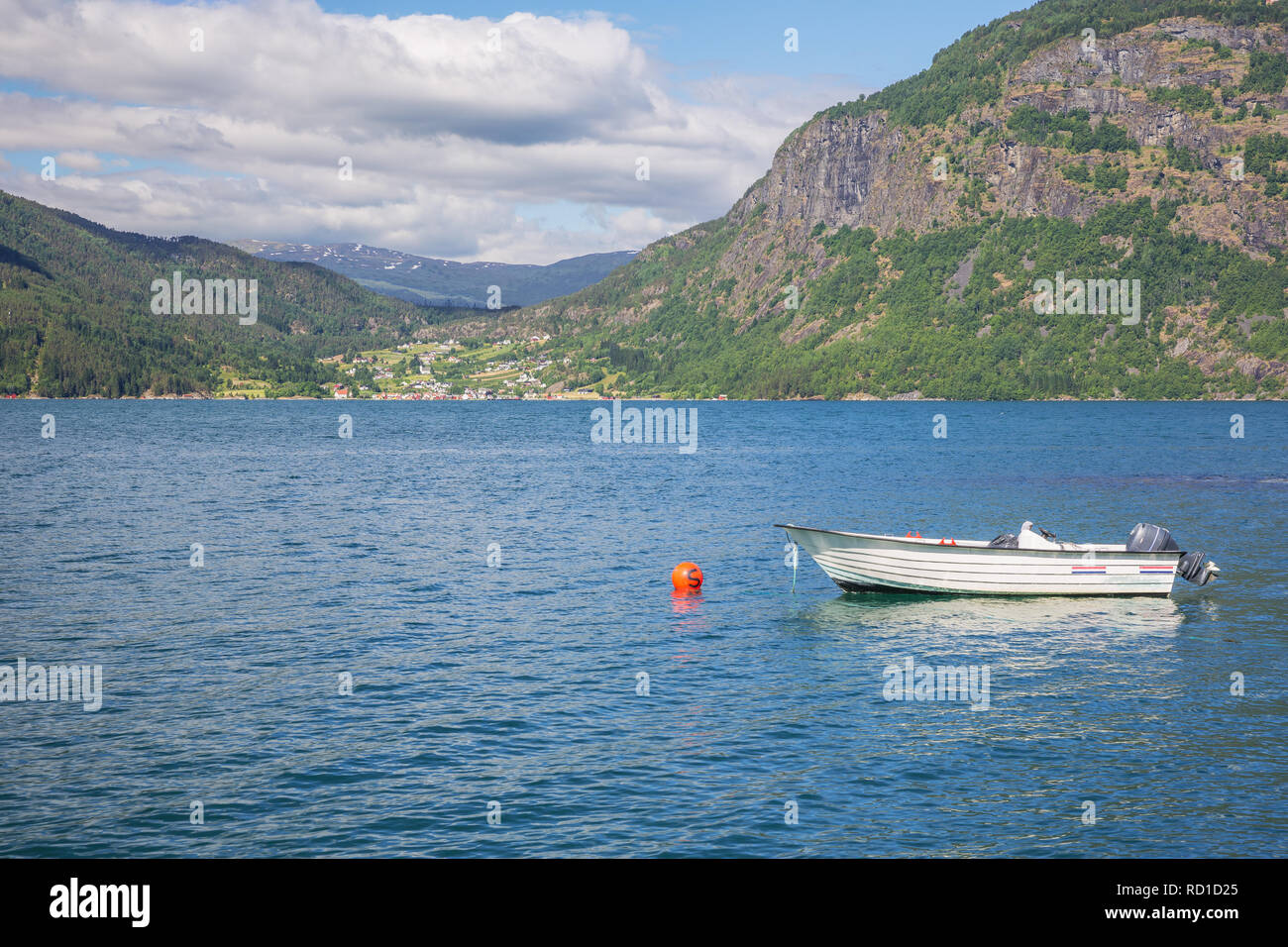 Lustrafjord hi-res stock photography and images - Alamy