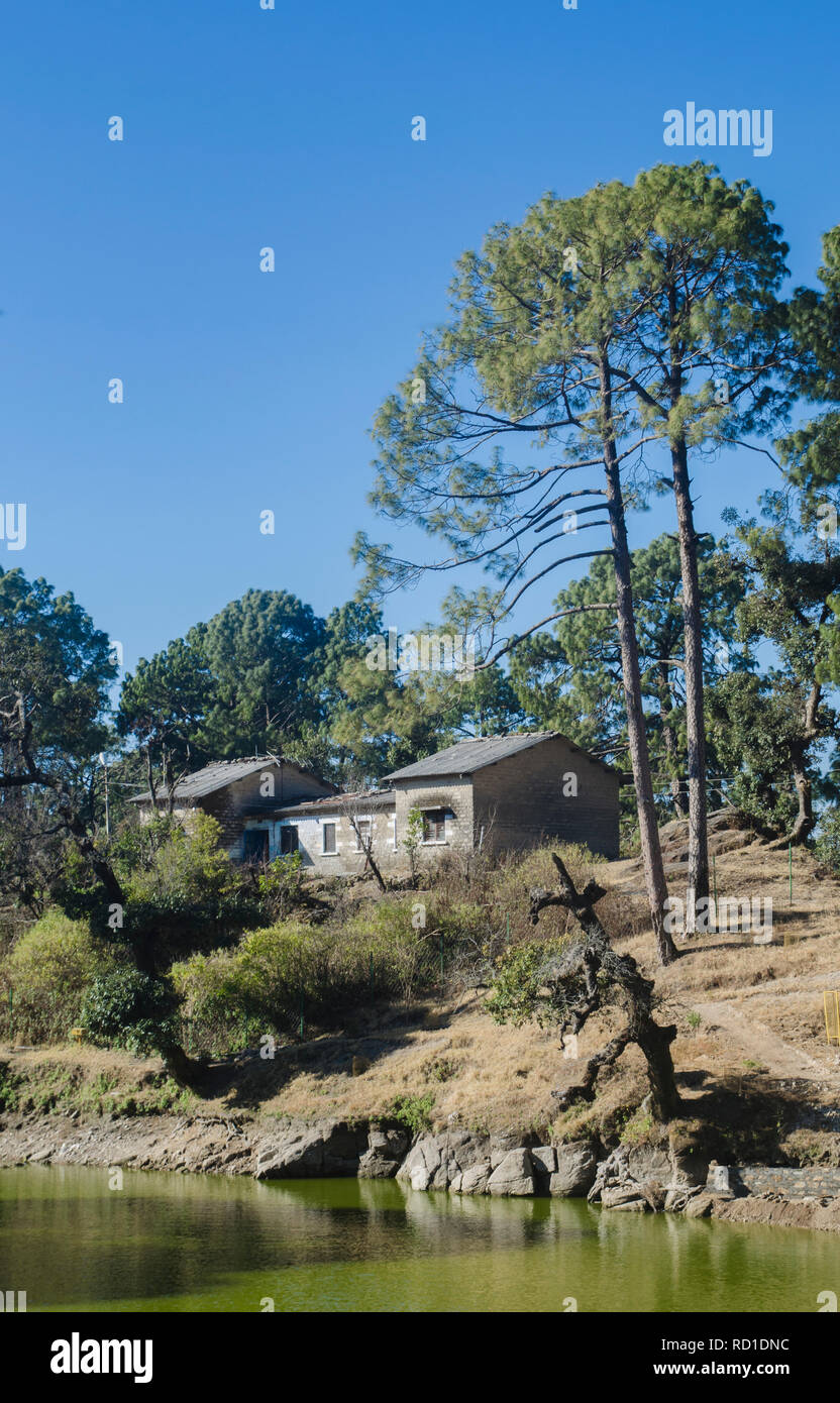 Lansdowne lake hi-res stock photography and images - Alamy