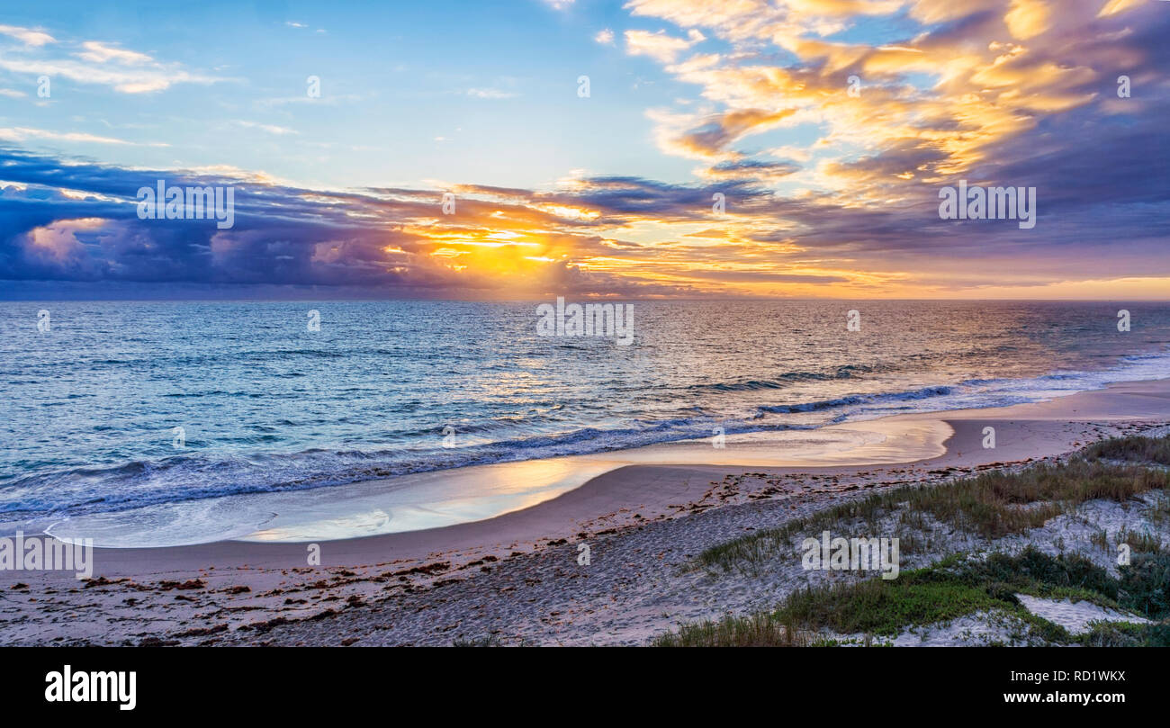 Beach sunset, Perth, Western Australia, Australia Stock Photo - Alamy
