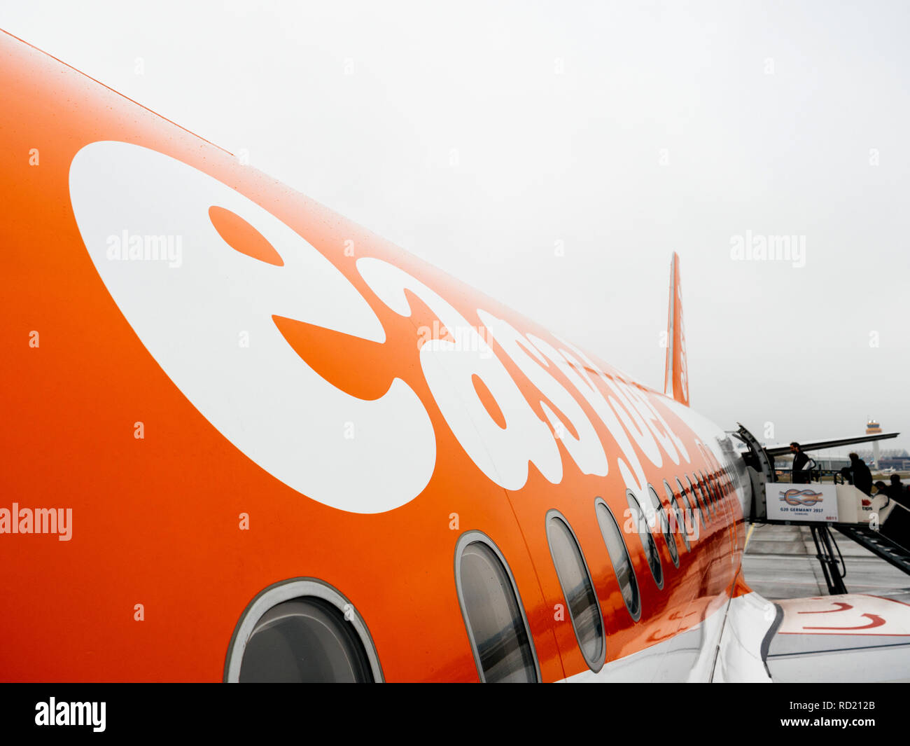 Easyjet fuselage logo hi-res stock photography and images - Alamy