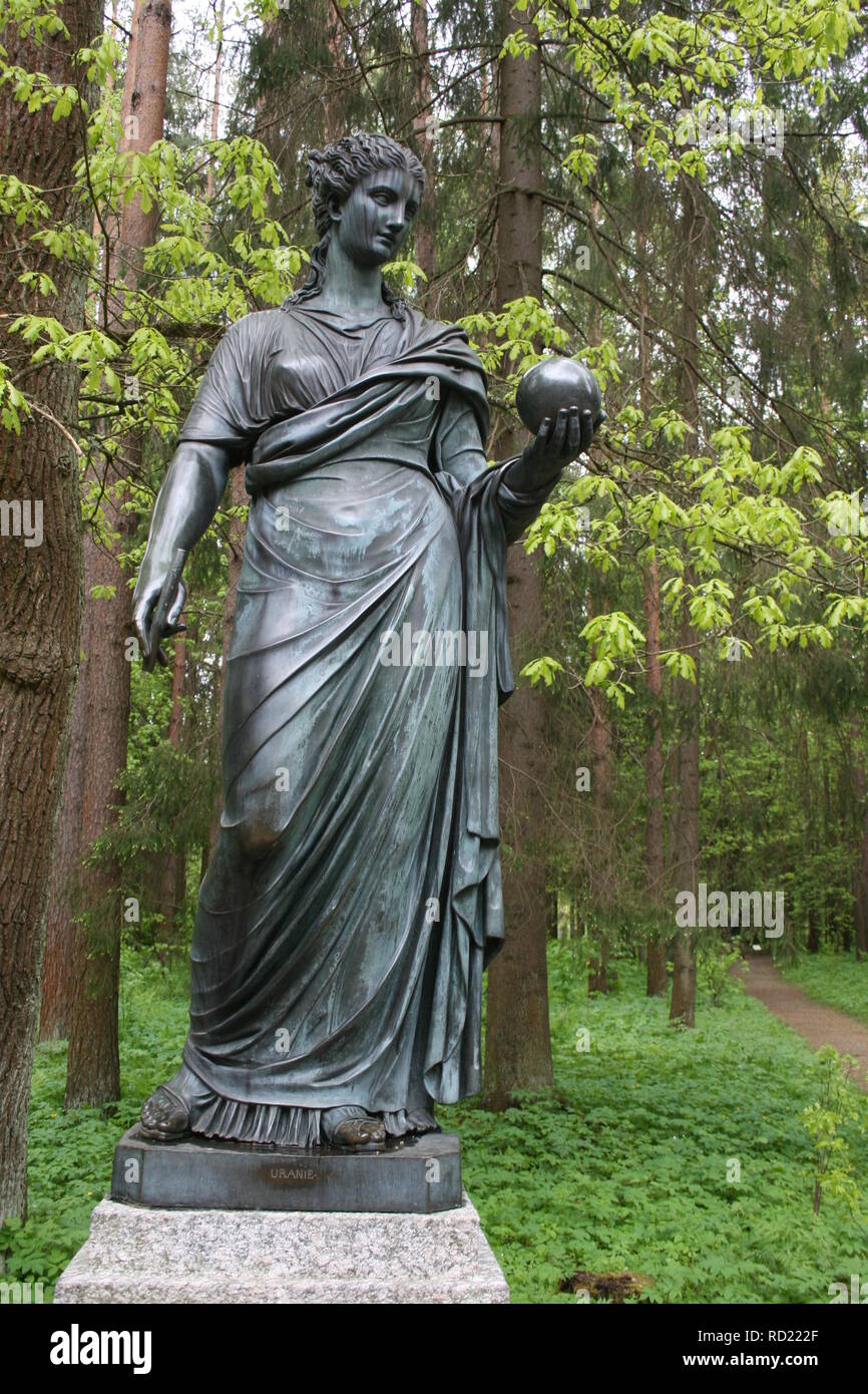Statue of urania hi-res stock photography and images - Alamy