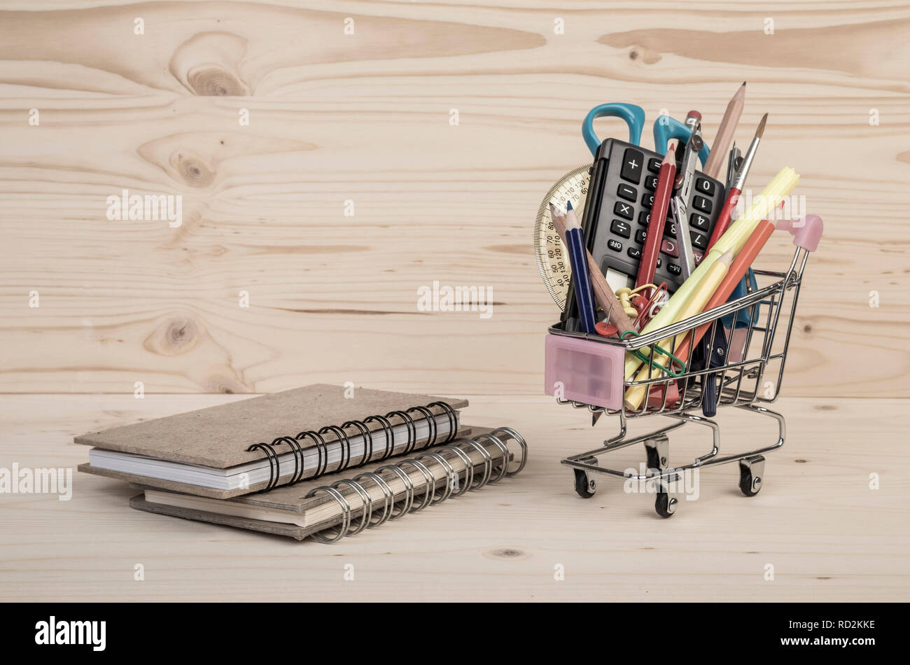 Office stationaries hi-res stock photography and images - Alamy