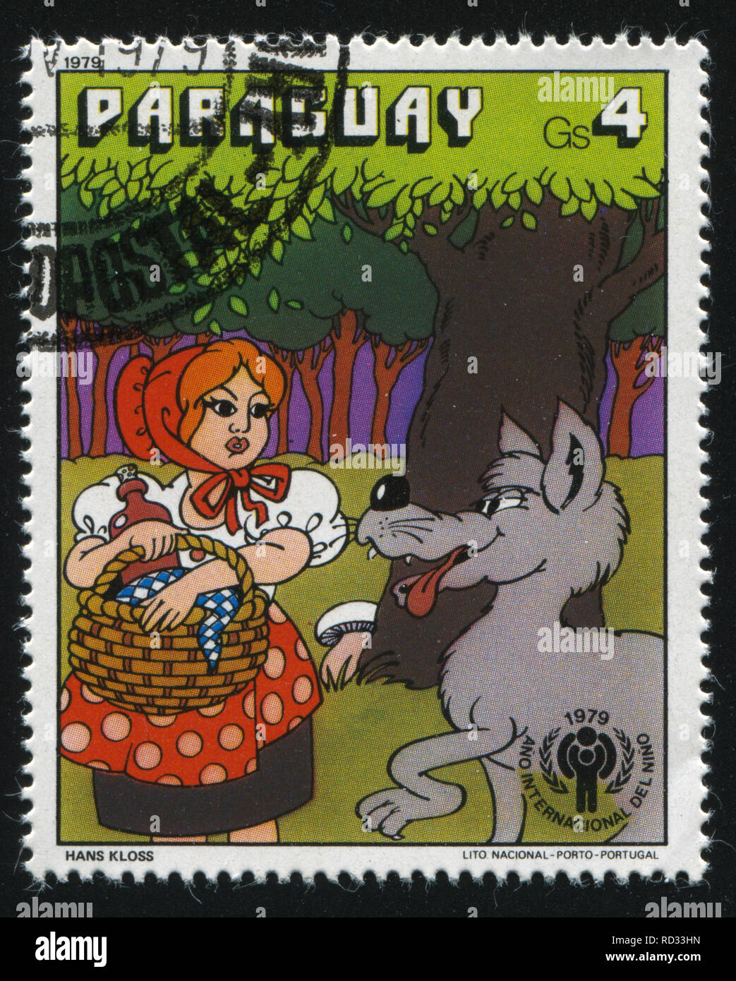 Antique little red riding hood hi-res stock photography and images - Alamy