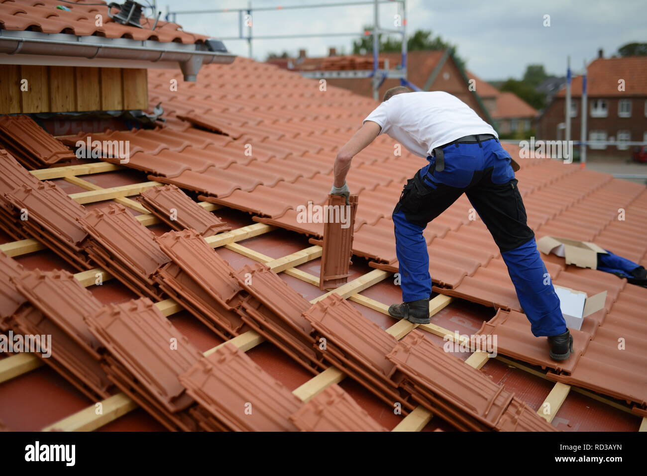 Bauarbeiter bei der arbeit hi-res stock photography and images - Alamy