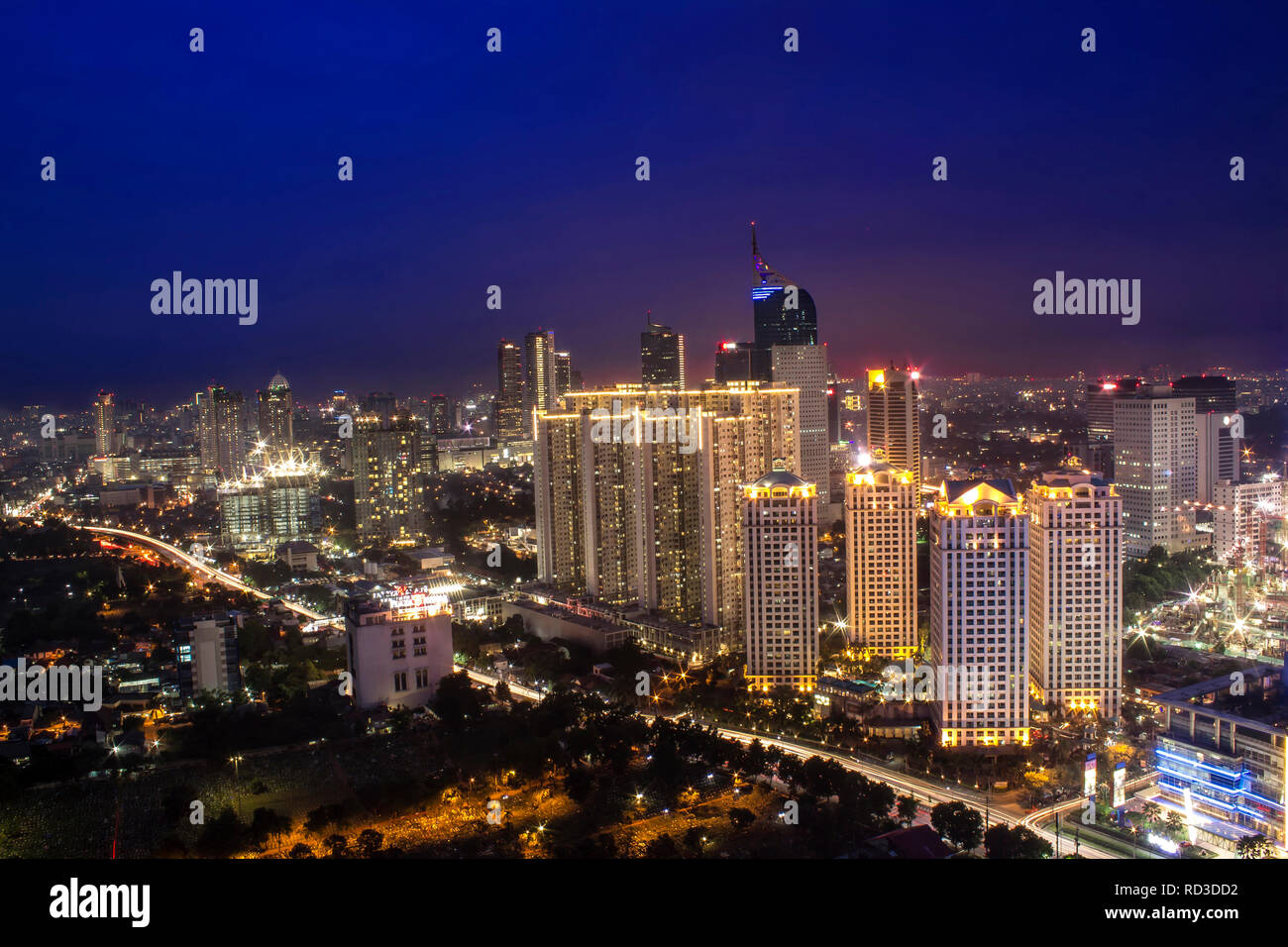 Indonesia jakarta view city night hi-res stock photography and images ...