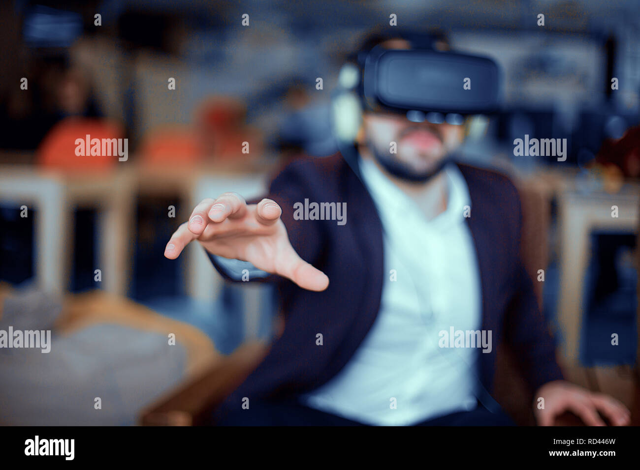 Virtual reality 3d technology hi-res stock photography and images - Alamy