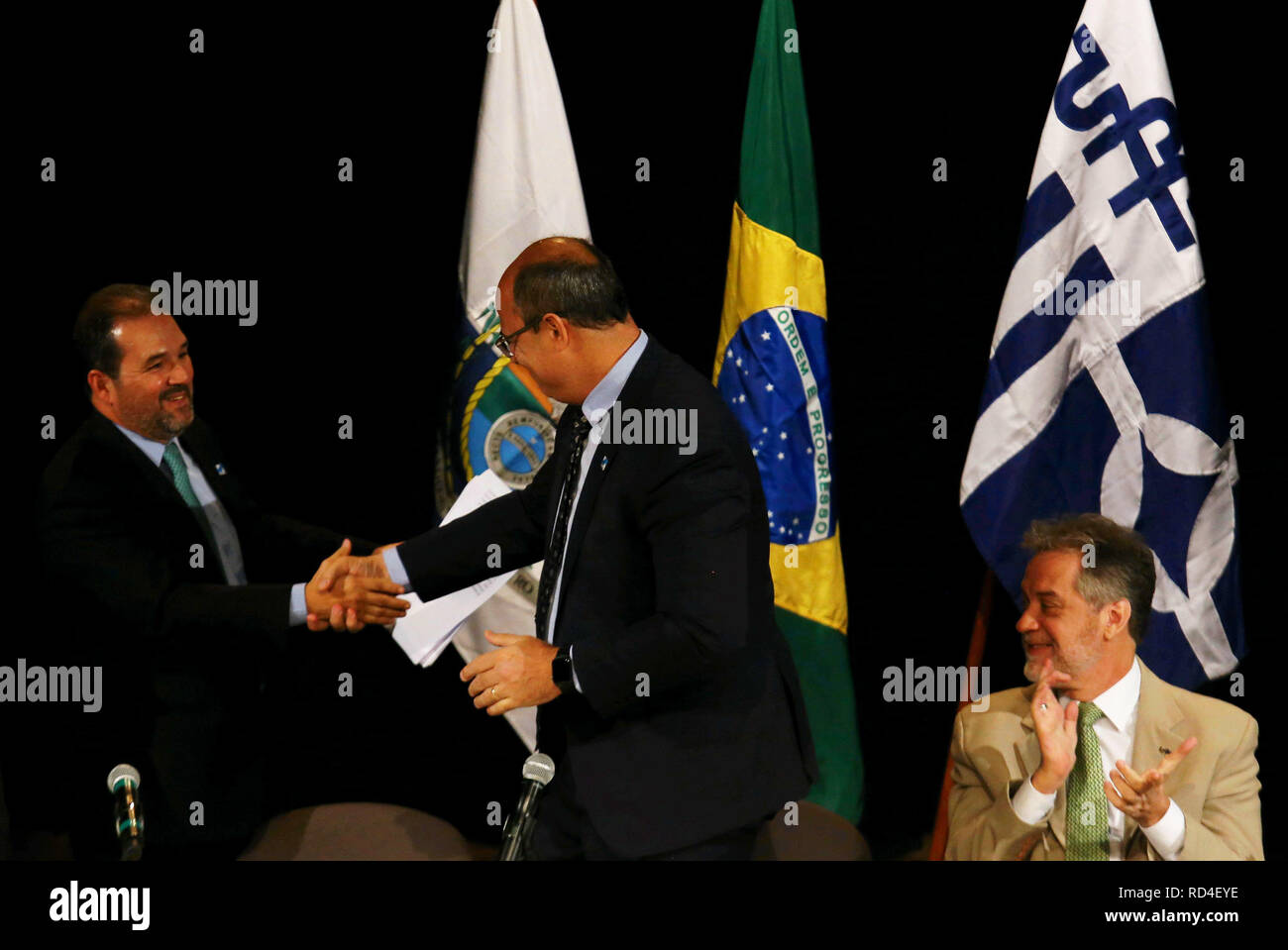Antonio goncalves hi-res stock photography and images - Alamy