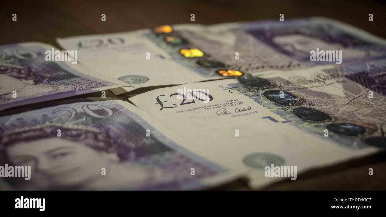 20 Pounds banknote Stock Photo - Alamy