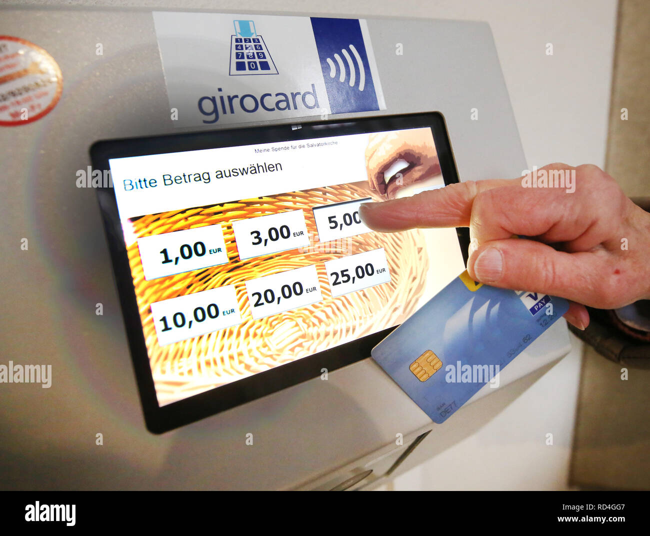 Digital donation machine hi-res stock photography and images - Alamy