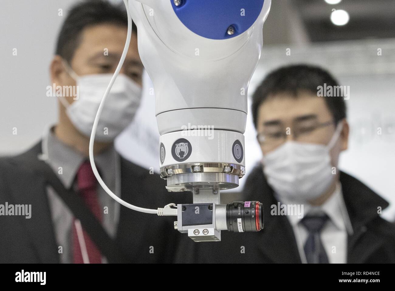 Tokyo, Japan. 17th Jan, 2019. Visitors look at a Smart Factory ...