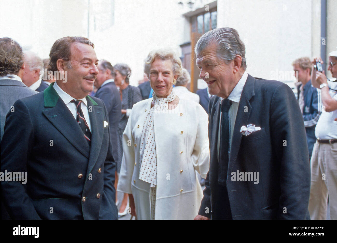 Tassilo Fürst von Fürstenberg mit Ehefrau Cecilie in Strobl, Österreich ...