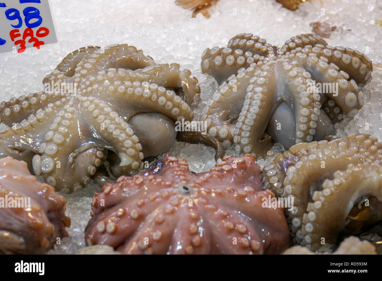 Athenian food culture hi-res stock photography and images - Alamy