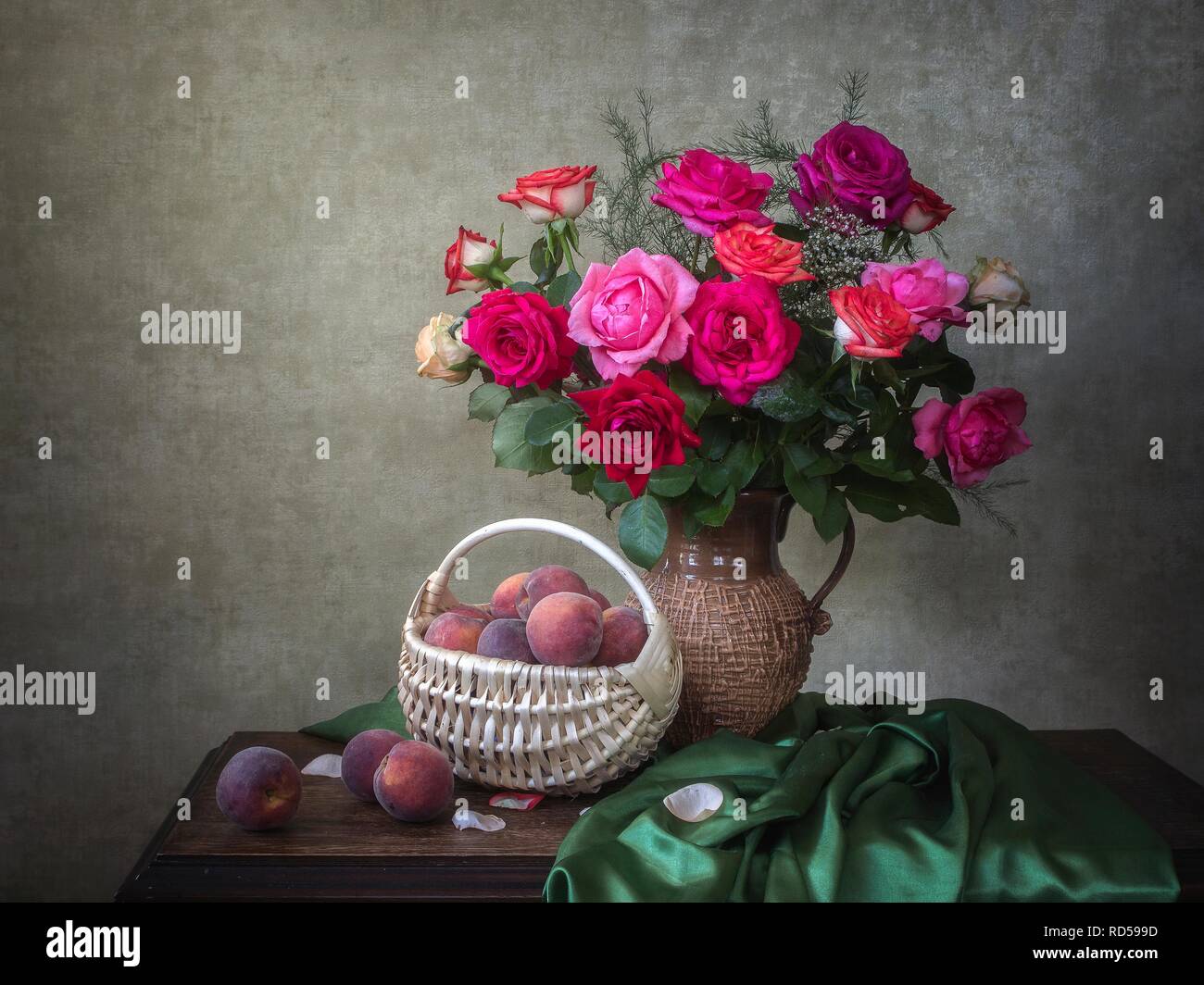 Still life with bouquet of garden roses Stock Photo - Alamy