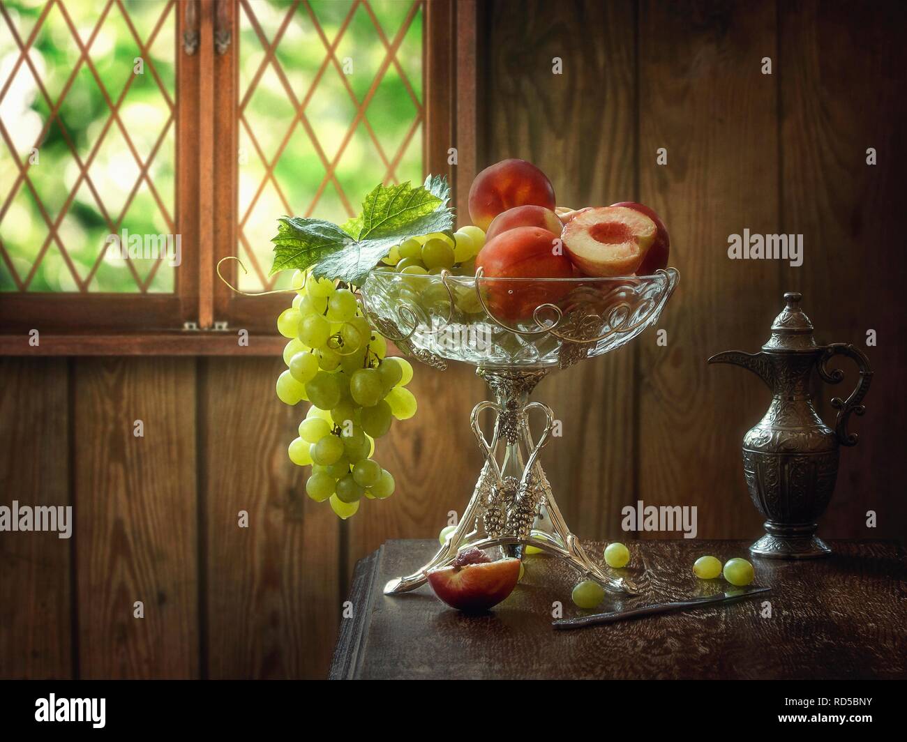 Fruits for summer hi-res stock photography and images - Alamy