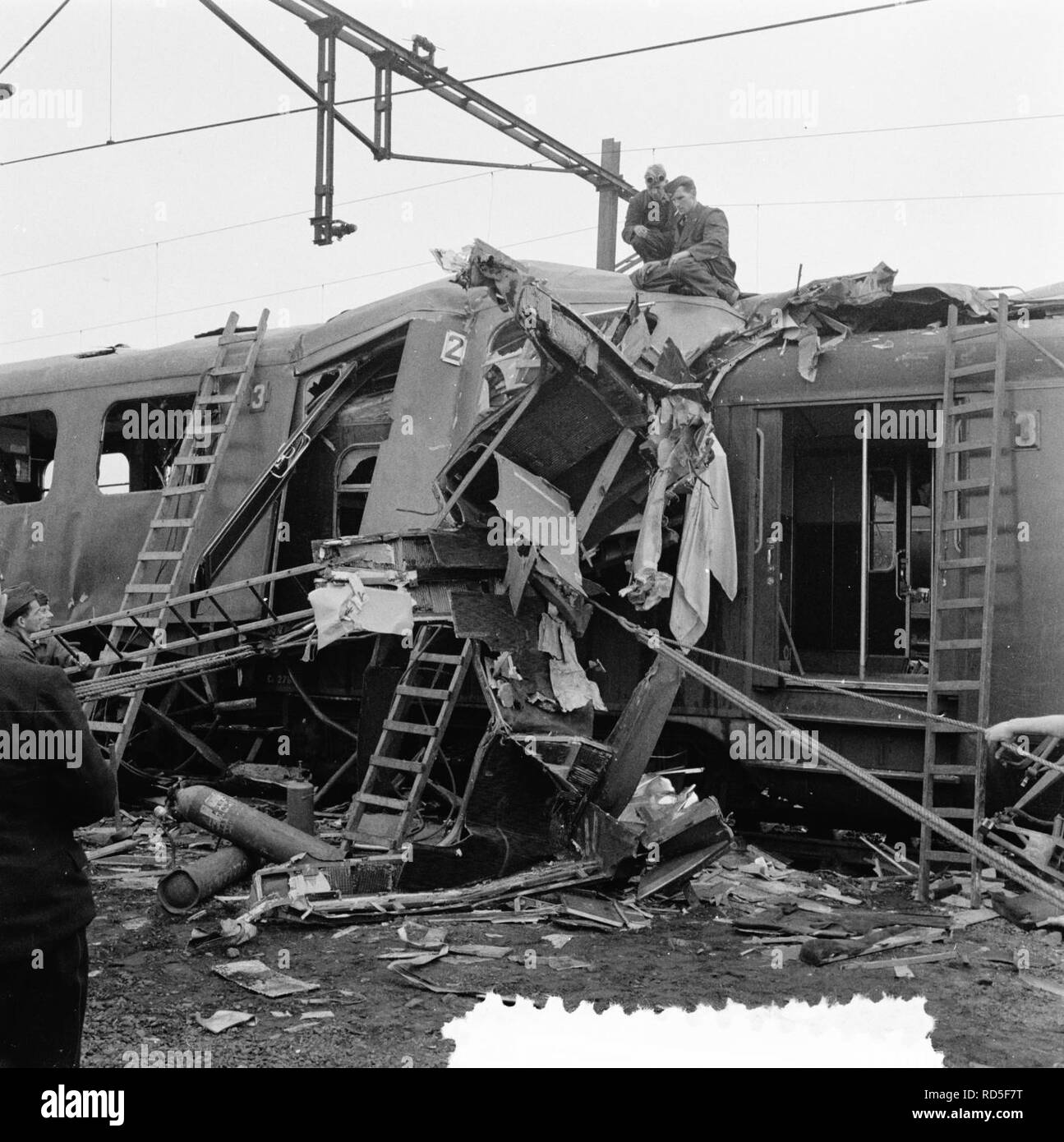 Sneltrein Black and White Stock Photos & Images - Alamy