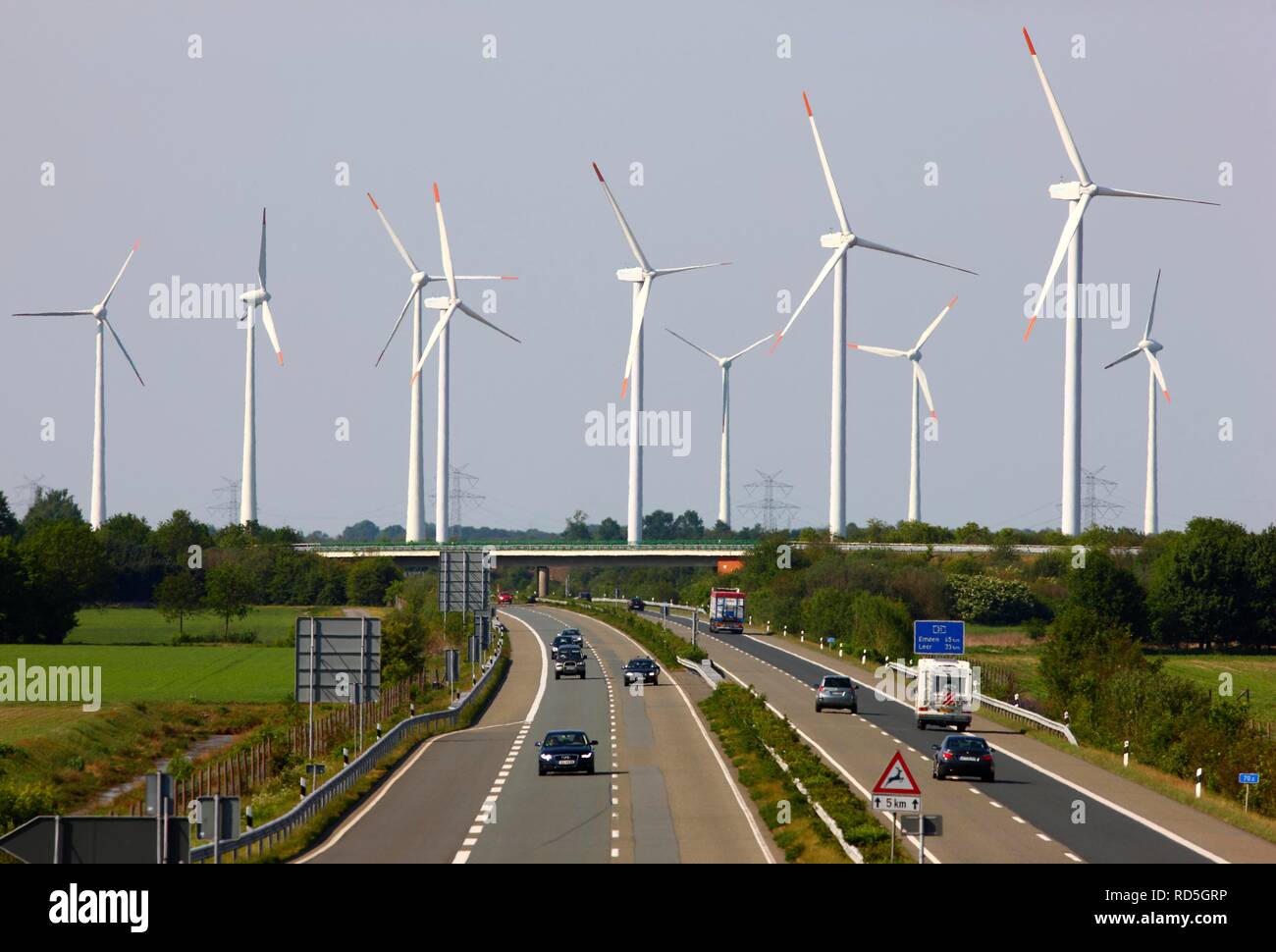 Motorway and farms hi-res stock photography and images - Alamy