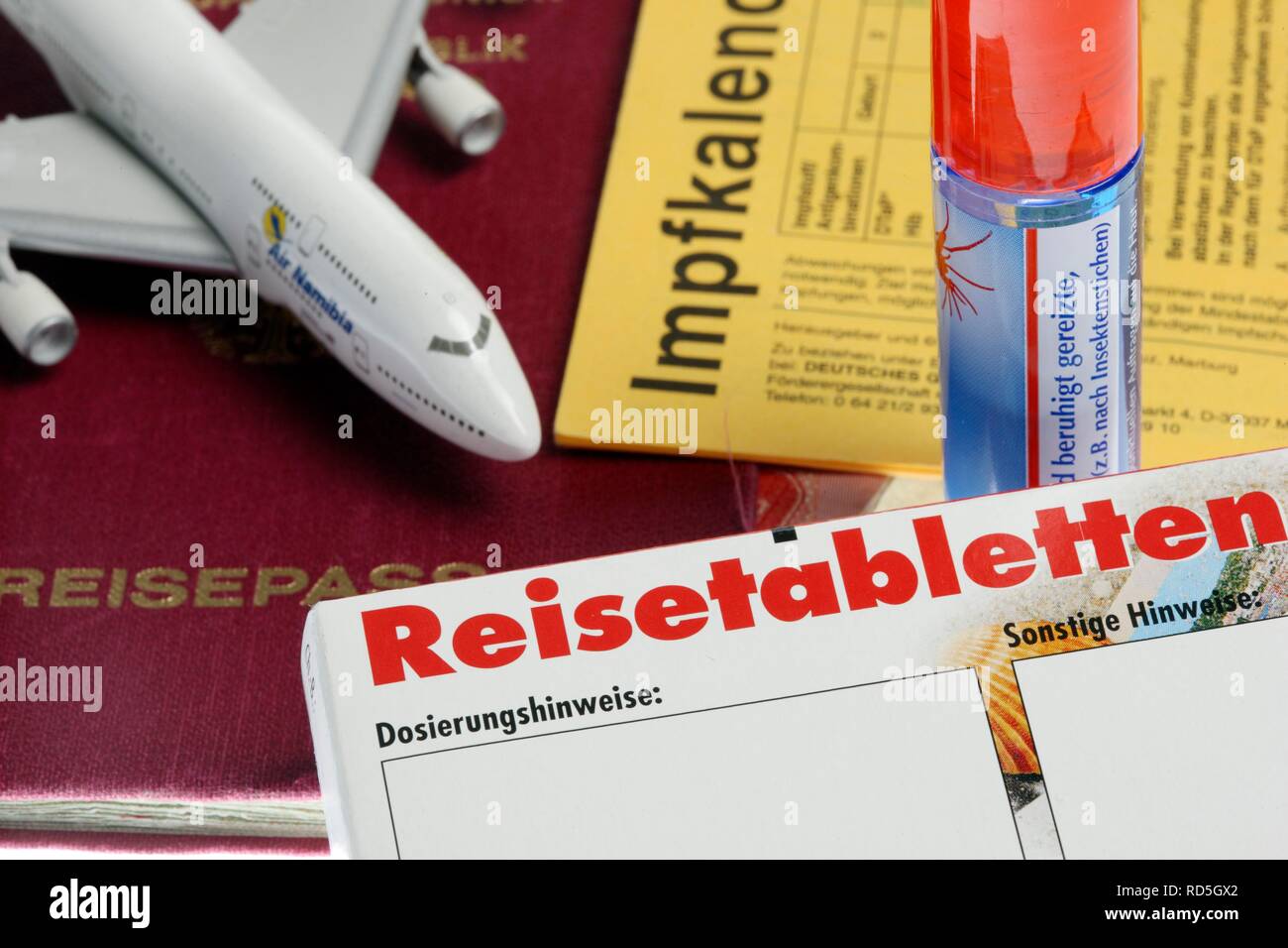 First-aid kit, vaccination card Stock Photo - Alamy