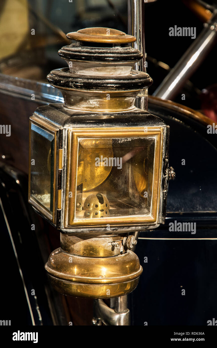 Vintage Brass Car Lamp High Resolution Stock Photography and Images - Alamy