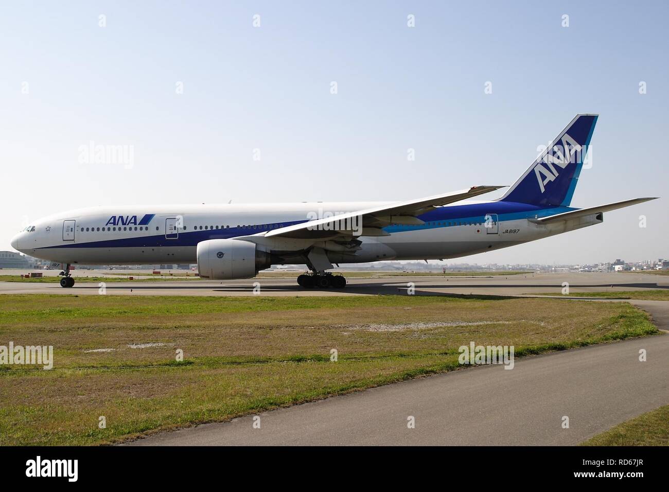B777 200 hi-res stock photography and images - Alamy