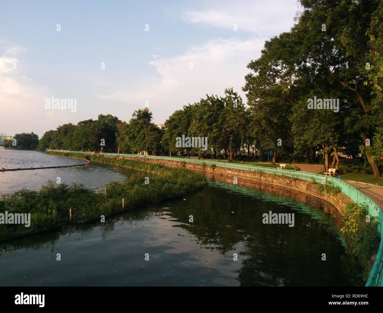 Along the circular West Lake road 03 Stock Photo - Alamy